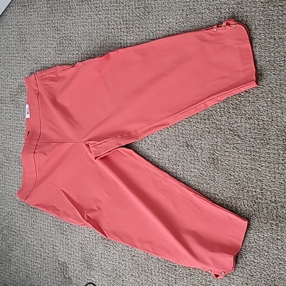 JM Collection | Pants & Jumpsuits | Nwt Jm Collection Coral Capris ...